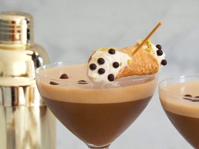 Donatella’s Cannoli Supreme Dessert Martini - Lactalis Culinary